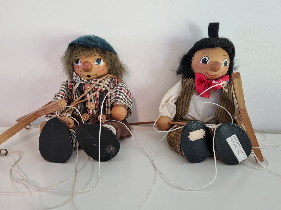 Puppet on a String Marionette Vintage Retro Kitsch Painter French ...