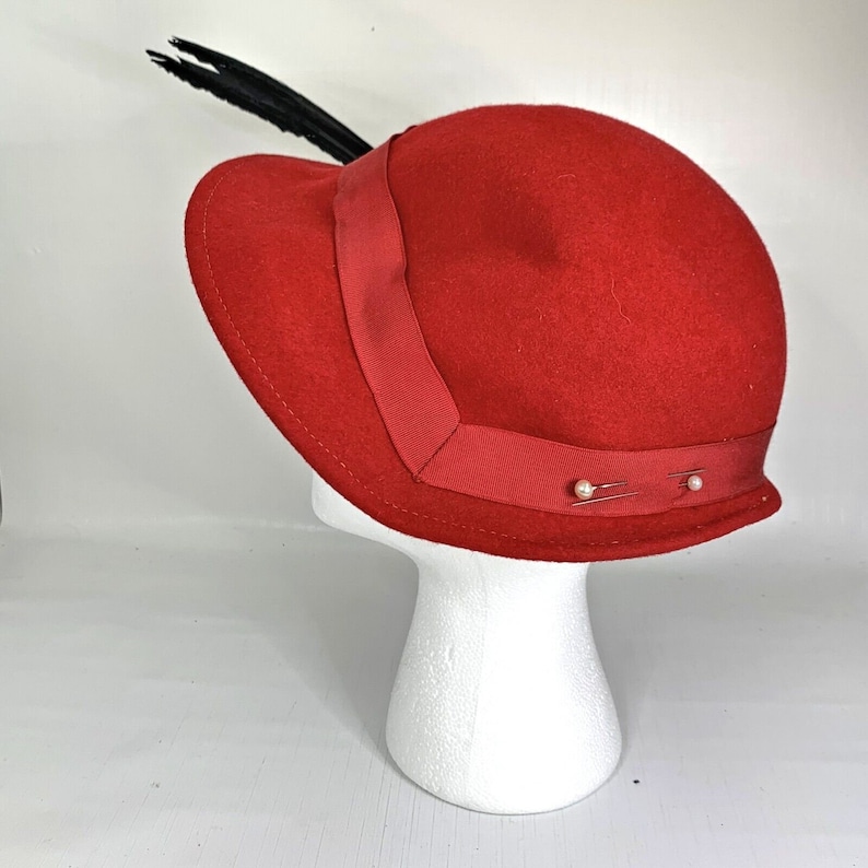 Vintage Womens Red Wool Felt Hat Black Feather Accents Mid Century ...