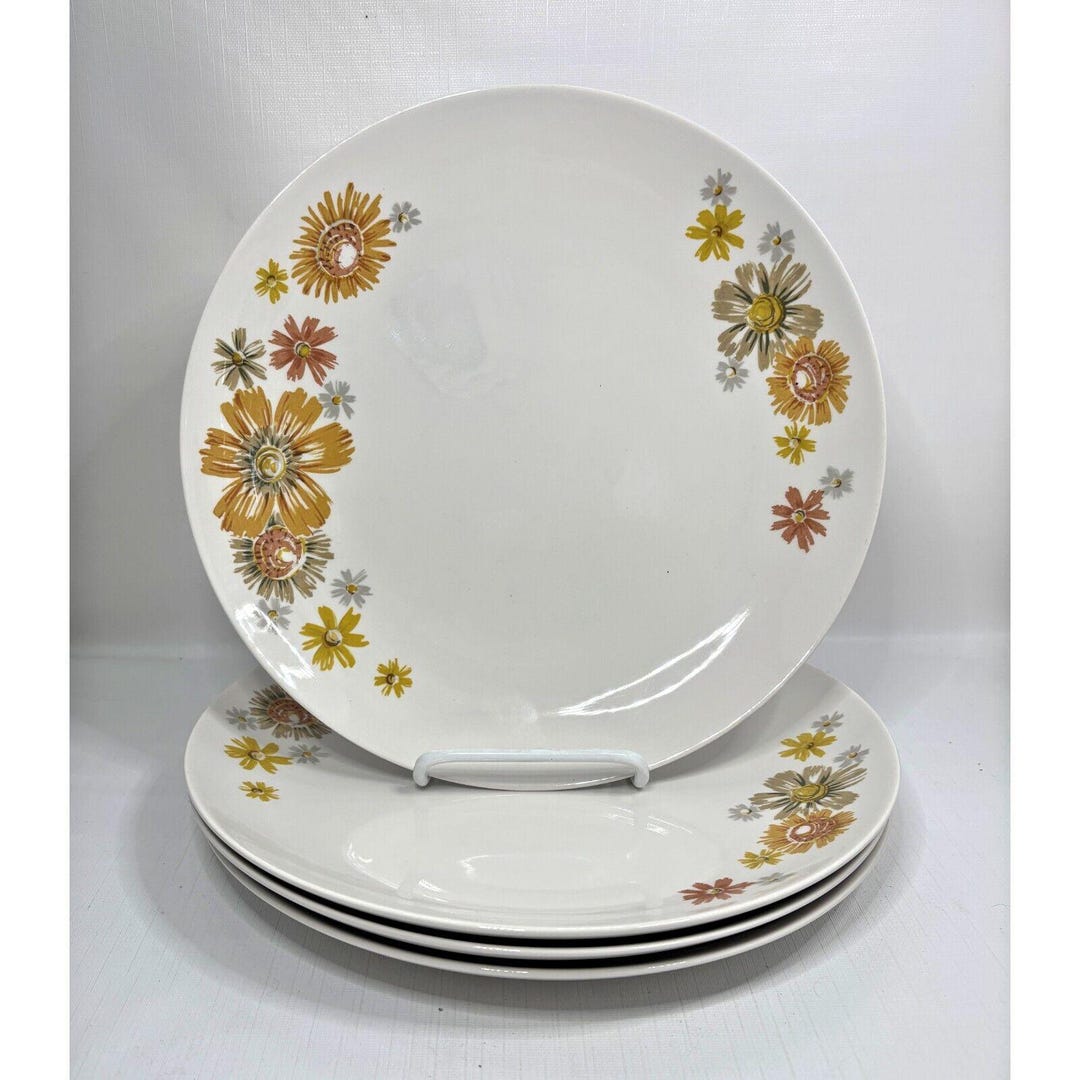 Japan Kokura Ware Dinner Plates Marigold Iron Stone 50s Cottage Core ...