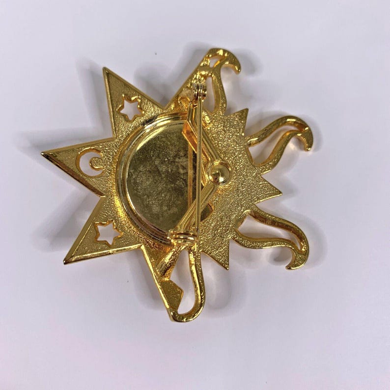 JJ Sun Moon Brooch Pin Gold Tone Stars Costume Fashion Jewelry Vintage ...
