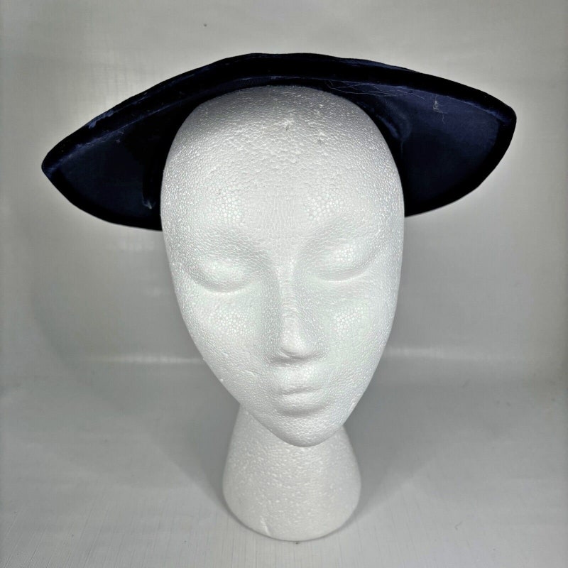 Saucer Hat - Etsy