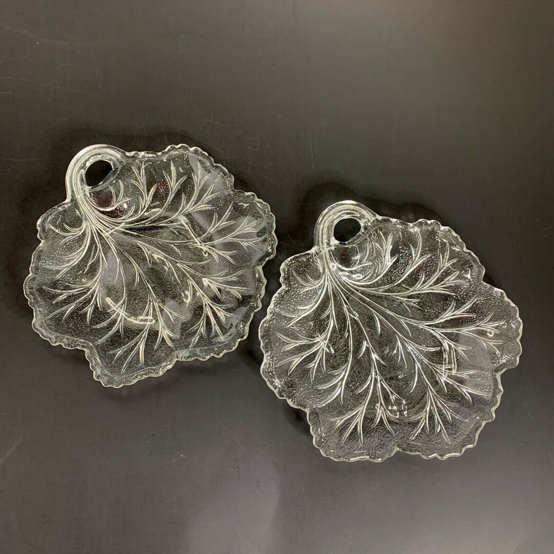 2 Indiana Glass Pebble Leaf Plates Clear Bread Butter Made USA Vintage ...