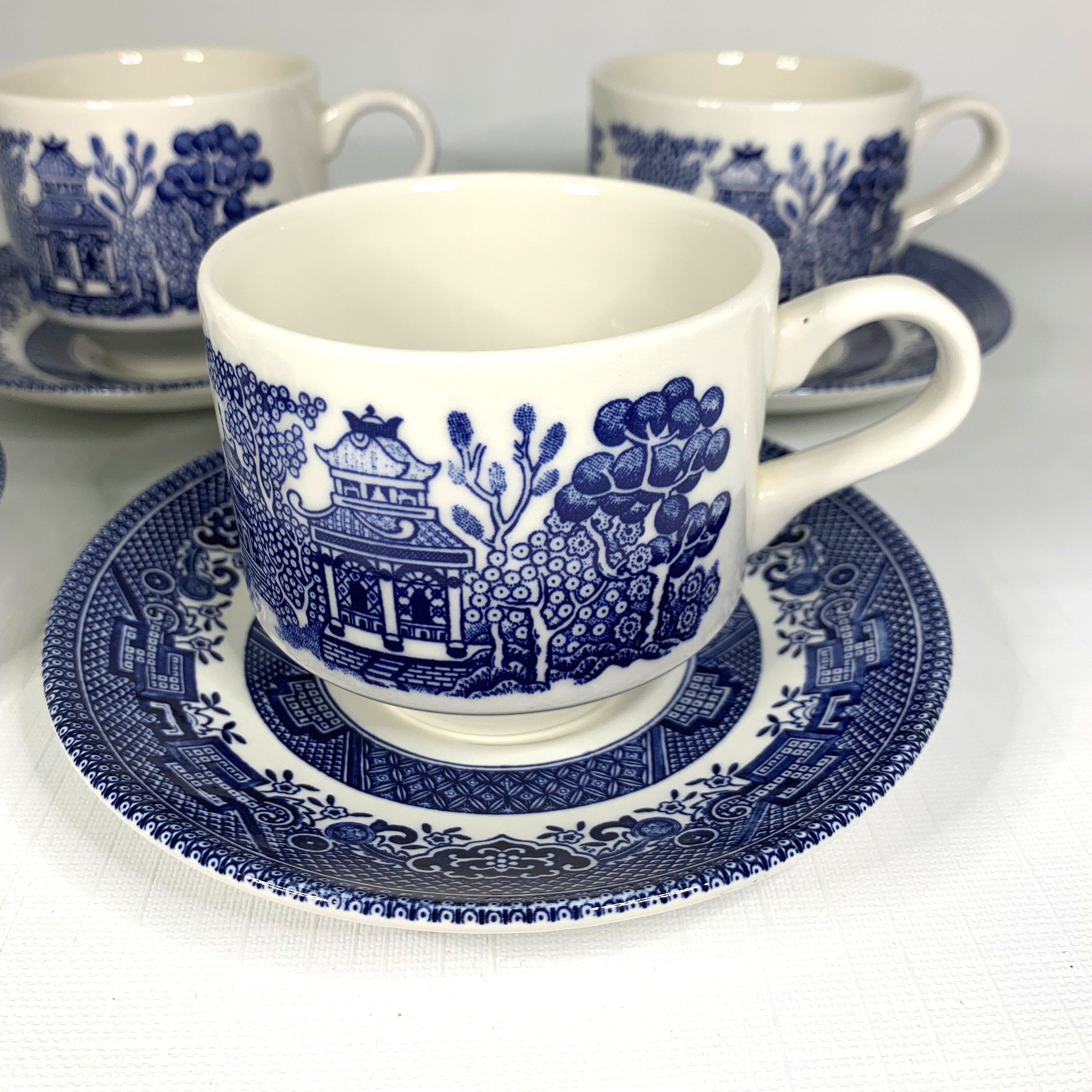 Churchill Blue Willow Cups and Saucers Made in England Set of 4 - Etsy