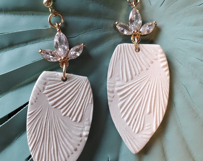 Betsy Blue - Etsy