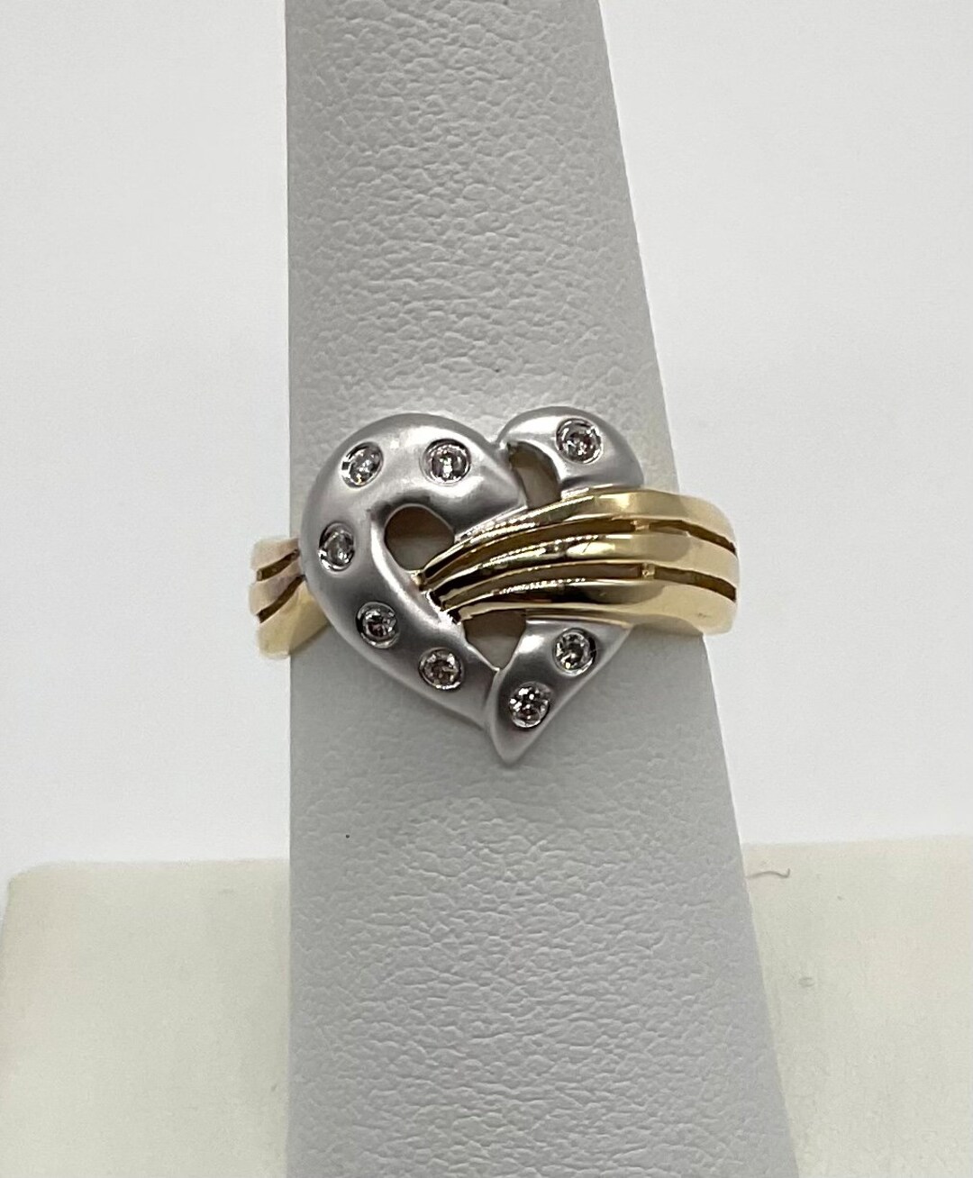 14k Two Tone Gold Heart Ring With Diamonds - Etsy