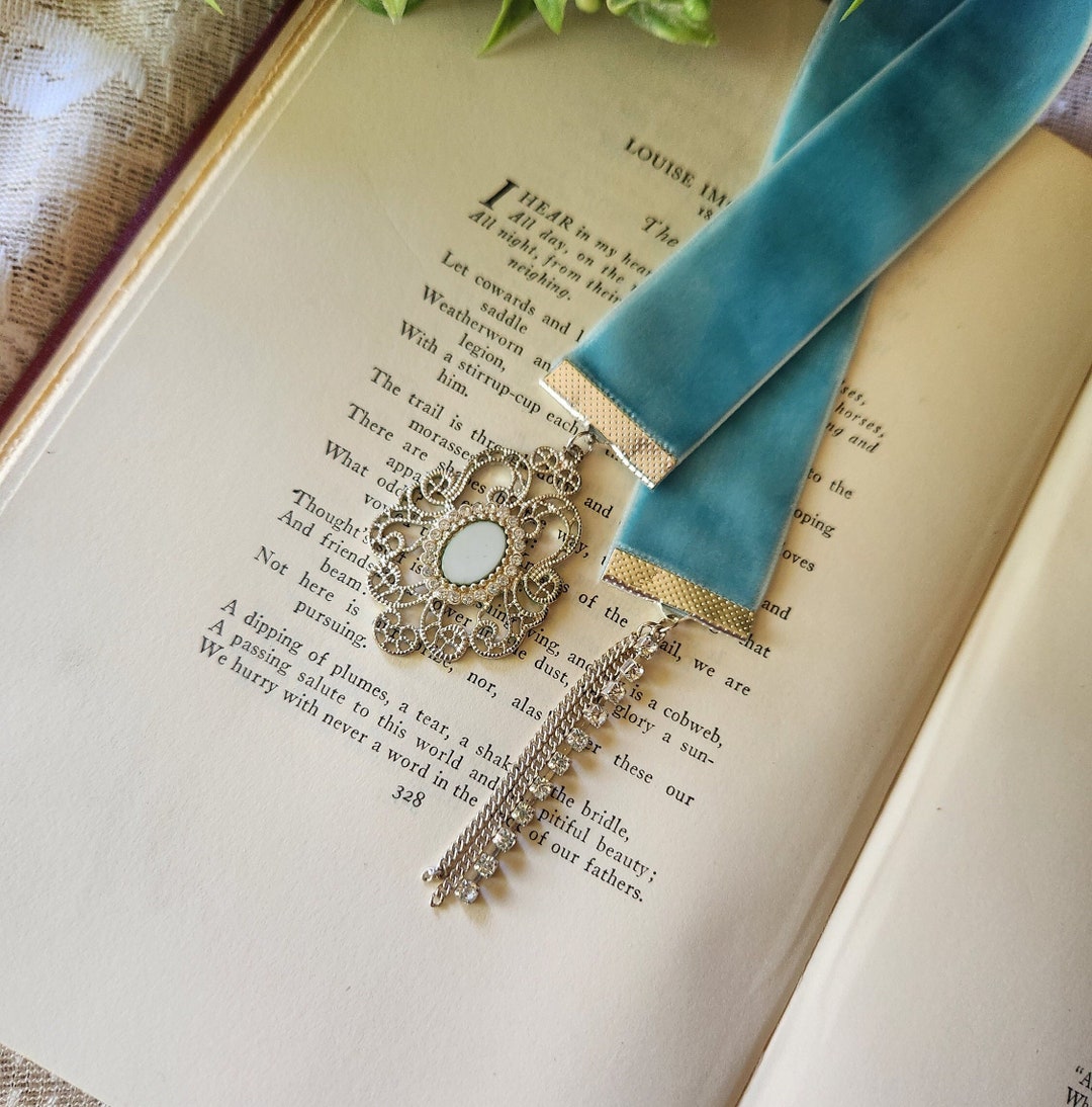 Victorian Crest Pendant Bookmark Silver Rhinestones Blue Velvet Ribbon ...