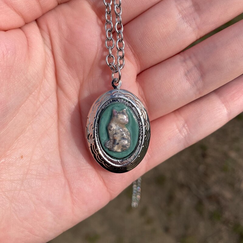 Unique Locket - Etsy