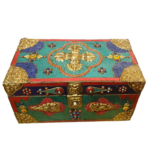 Traditional Jewelry Box - Etsy
