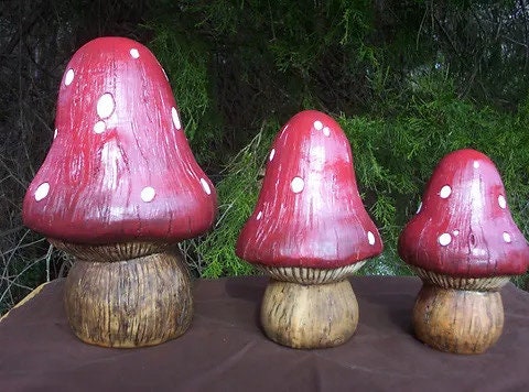 Concrete Mushrooms / Toadstools Set of 3 - Etsy