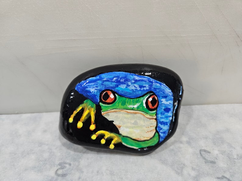 Glow in the Dark Frog, Hand Painted Rock, Froggy Painting, Frog Art ...