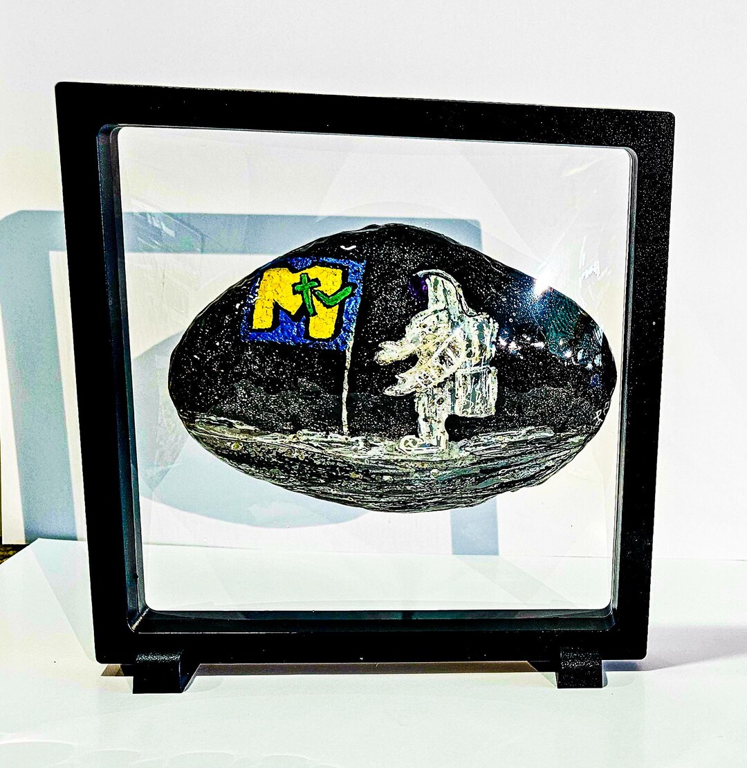 MTV Painting, Classic MTV 80s Moonman Fan Art, Hand Painted Retro MTV ...