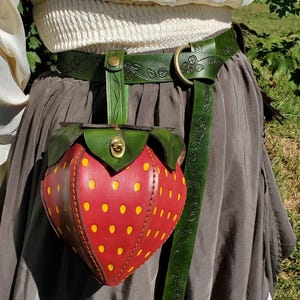 Strawberry Ring Belt - Etsy