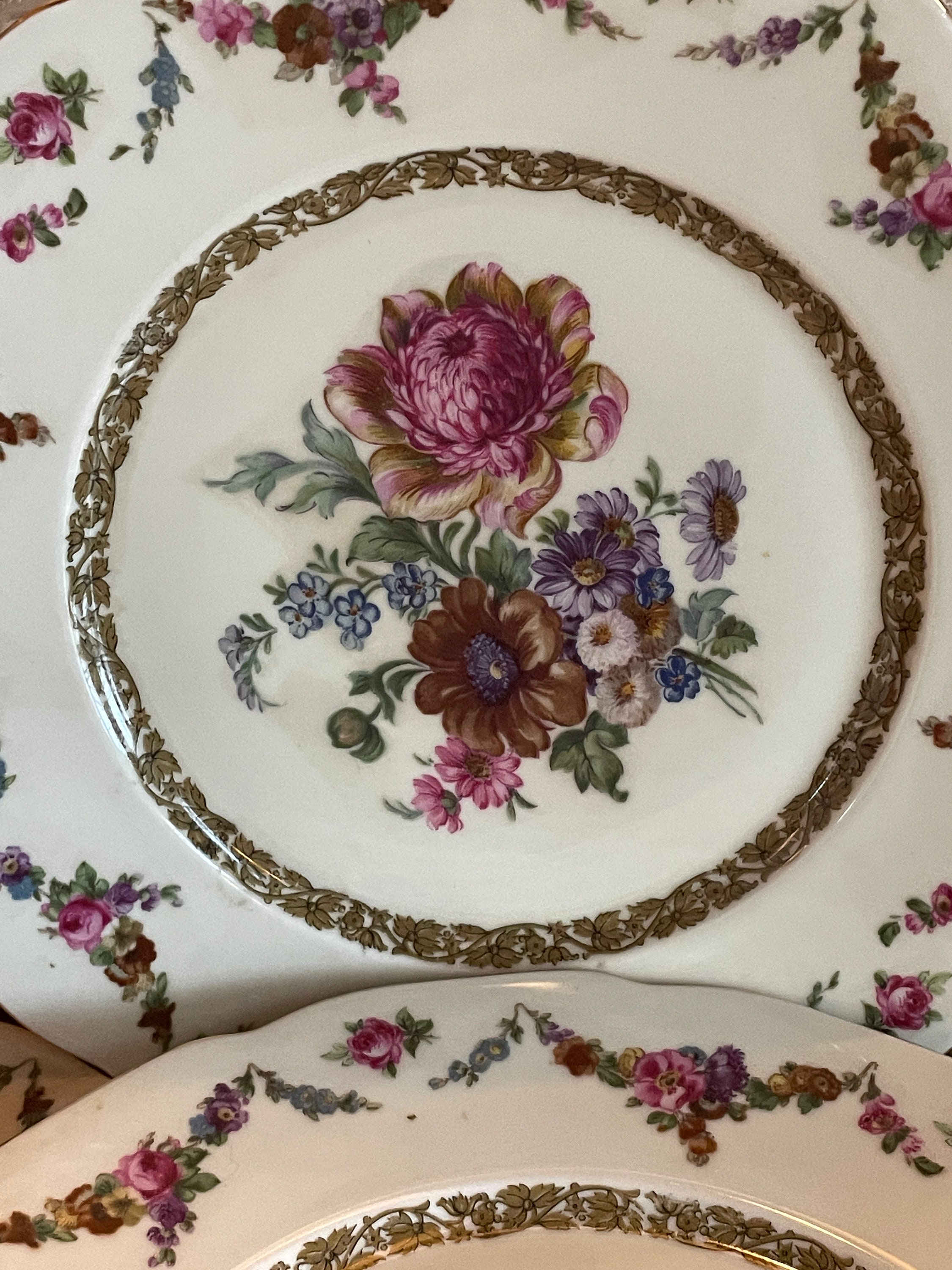 Vintage Baronet Floral Dinner Plates, Set of 4 - Gold Trimmed China - Etsy
