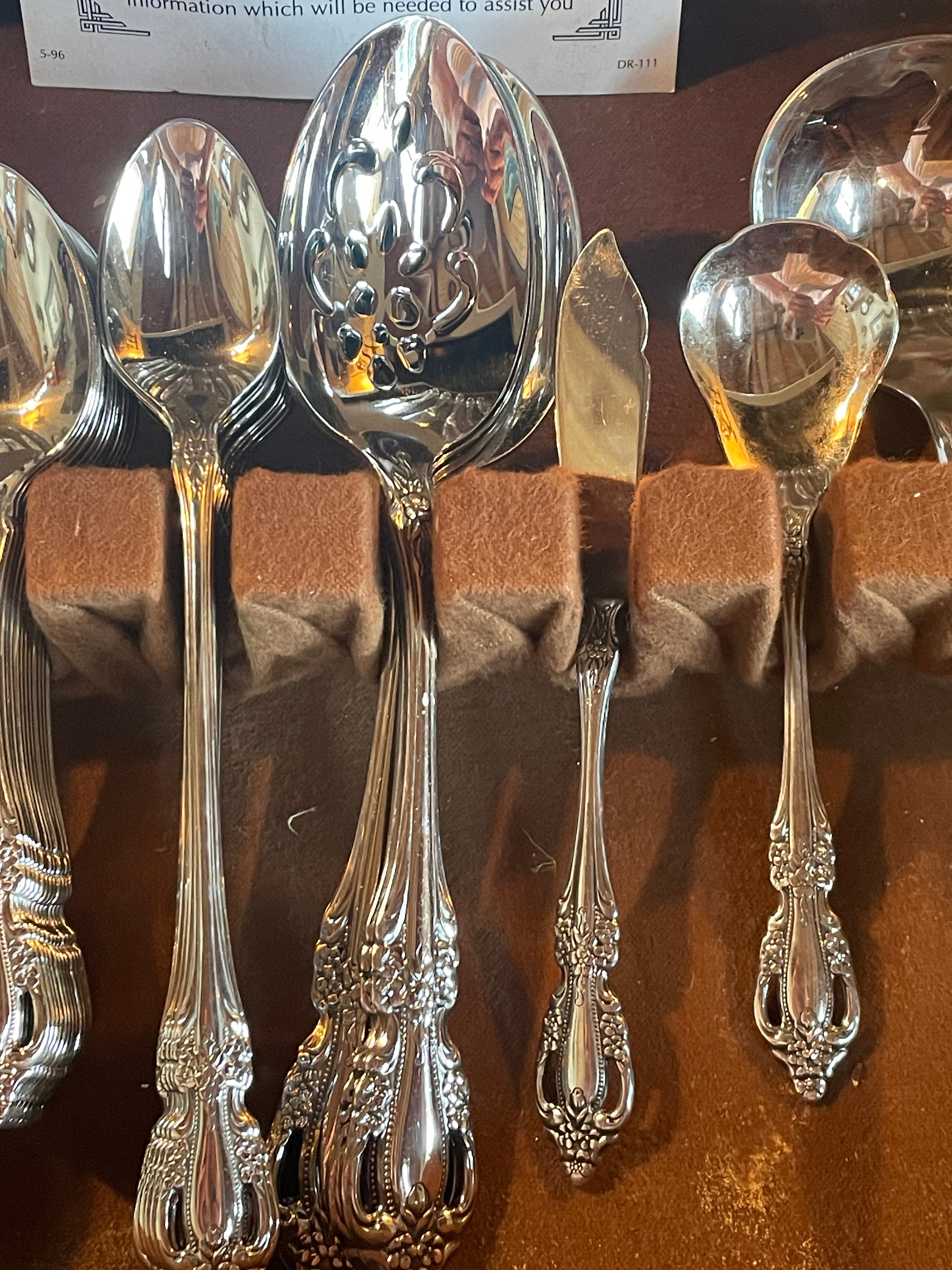 Oneida Raphael Deluxe Pierced Stainless Flatware Service Set - Etsy