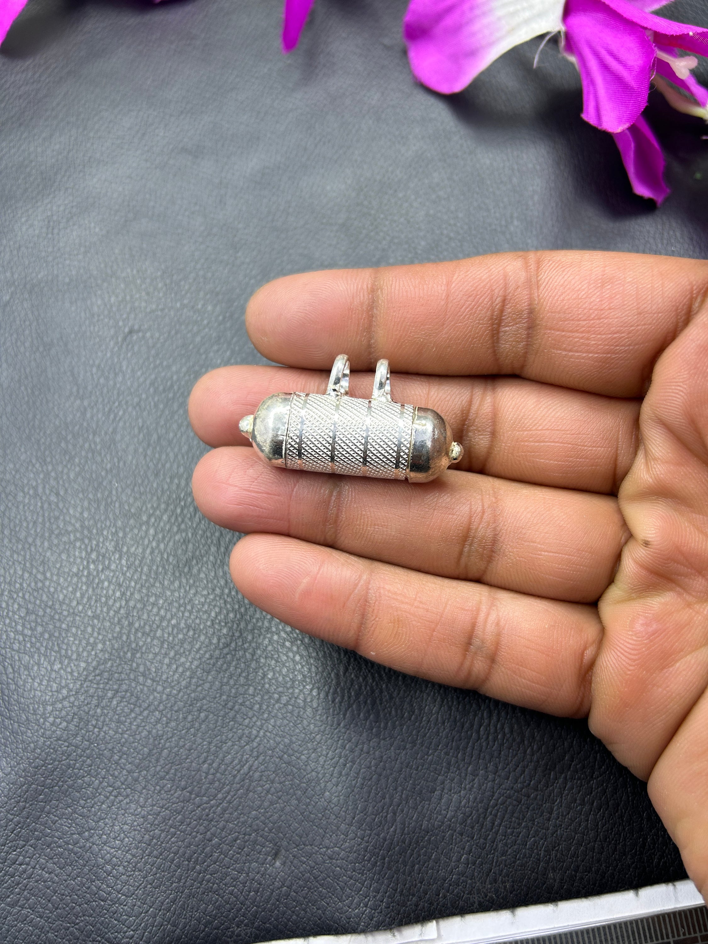 Silver Taweez Locket for Men and Women Stash Mantra Box Kavach Taweez ...