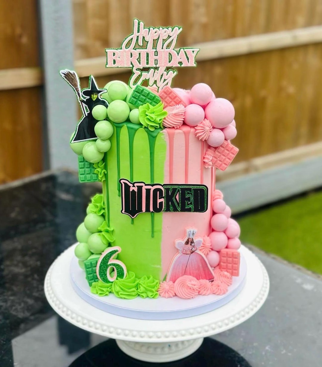 Wicked Theme Glitter Green and Pink Cake Topper Set, Glinda Elphaba ...
