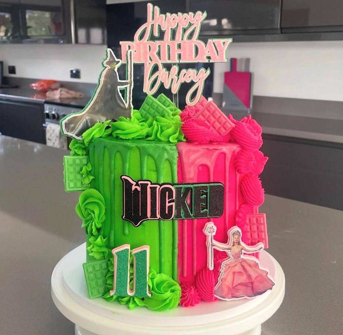 Wicked Theme Glitter Green and Pink Cake Topper Set, Glinda Elphaba ...