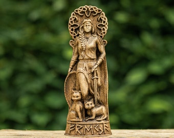 Freya Altar Statue - Etsy