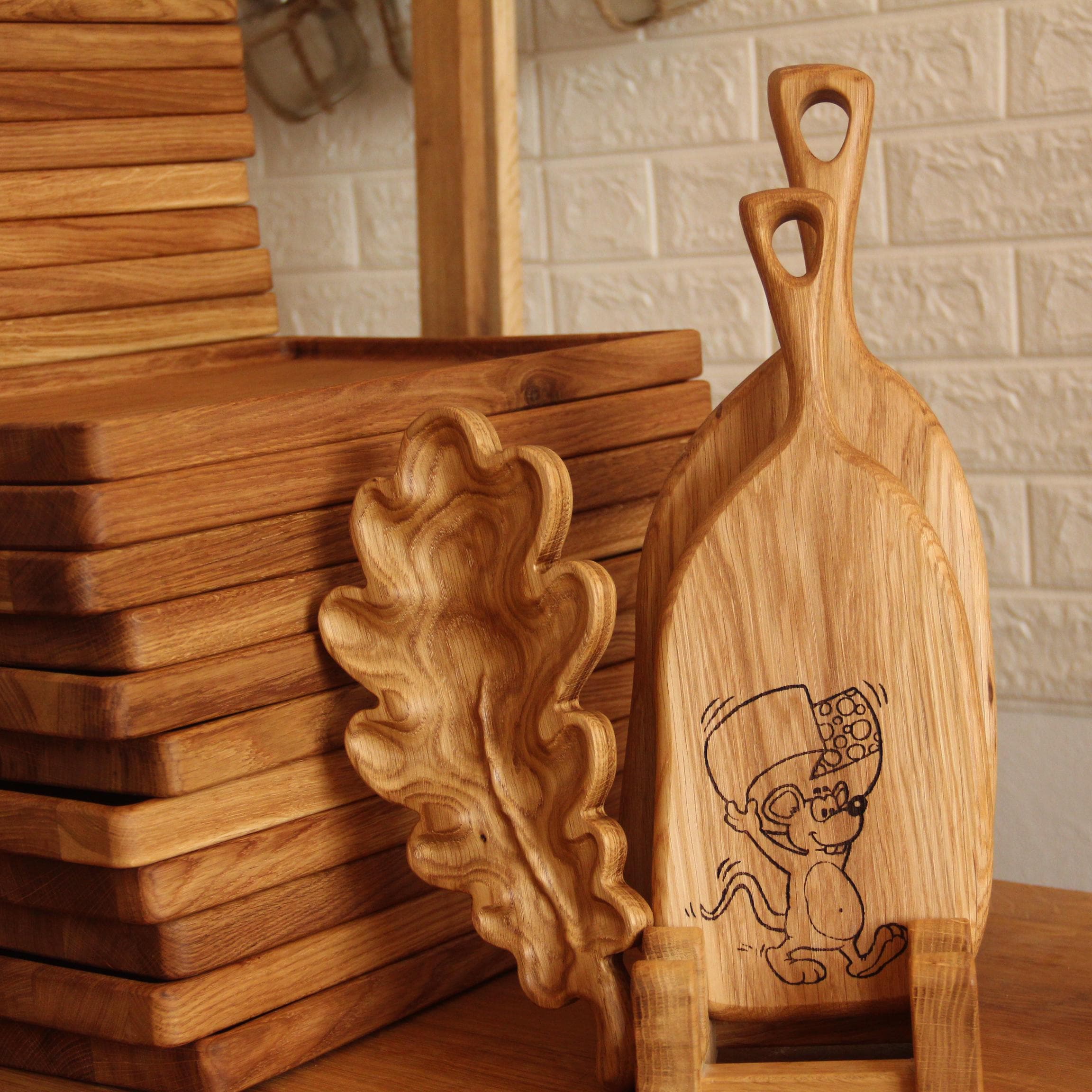 Set of Serving Boards With Mouse Engraving, Wood Carving Boards ...