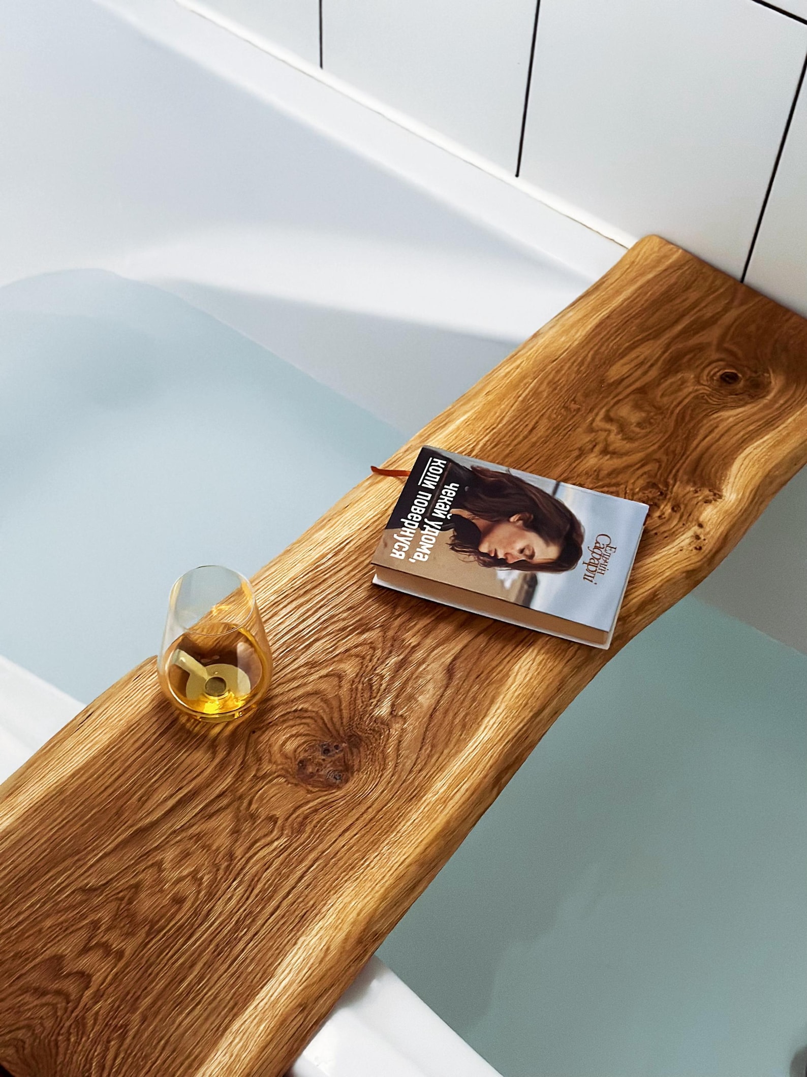 Cuddy Oak Bath Tray, Spa Bath Tray With Book and Wine Glass Stand ...
