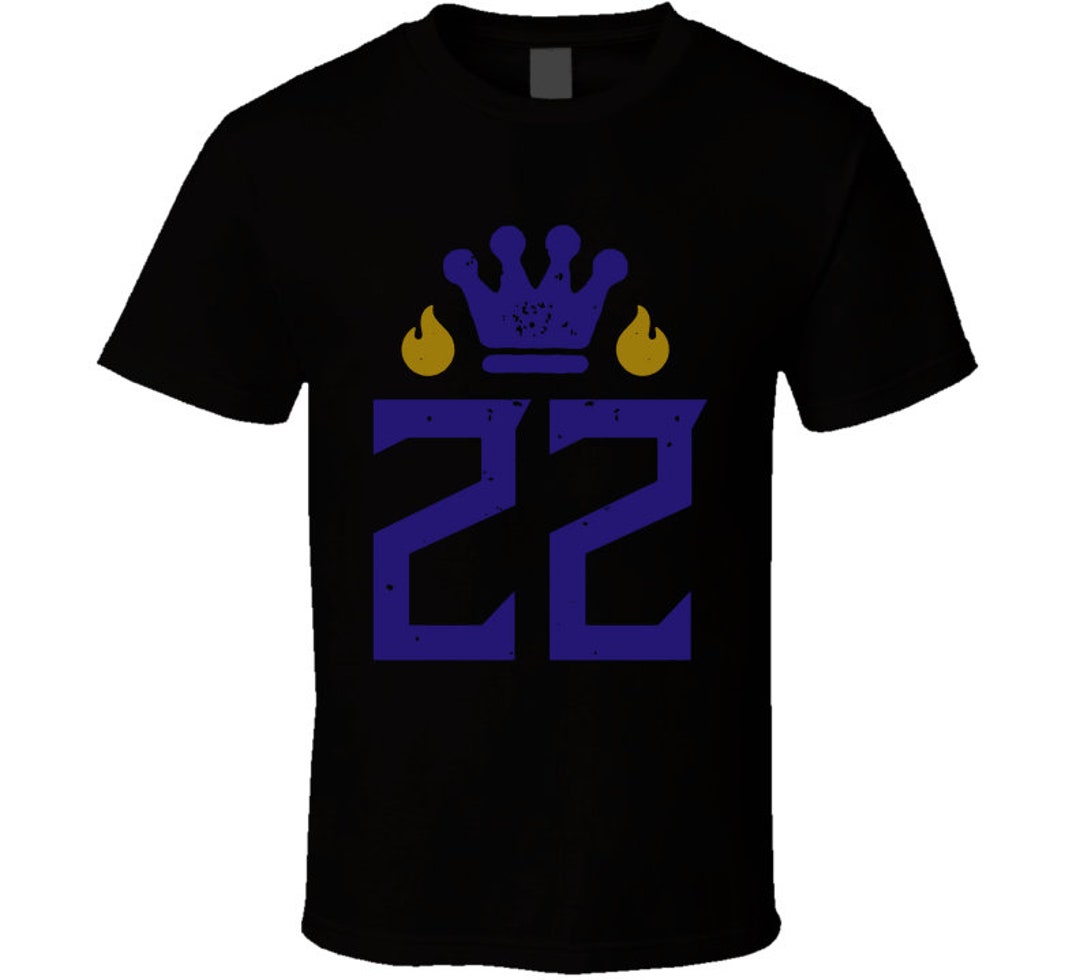 King Derrick Henry 22 Crown Baltimore Football Fan T Shirt - Etsy
