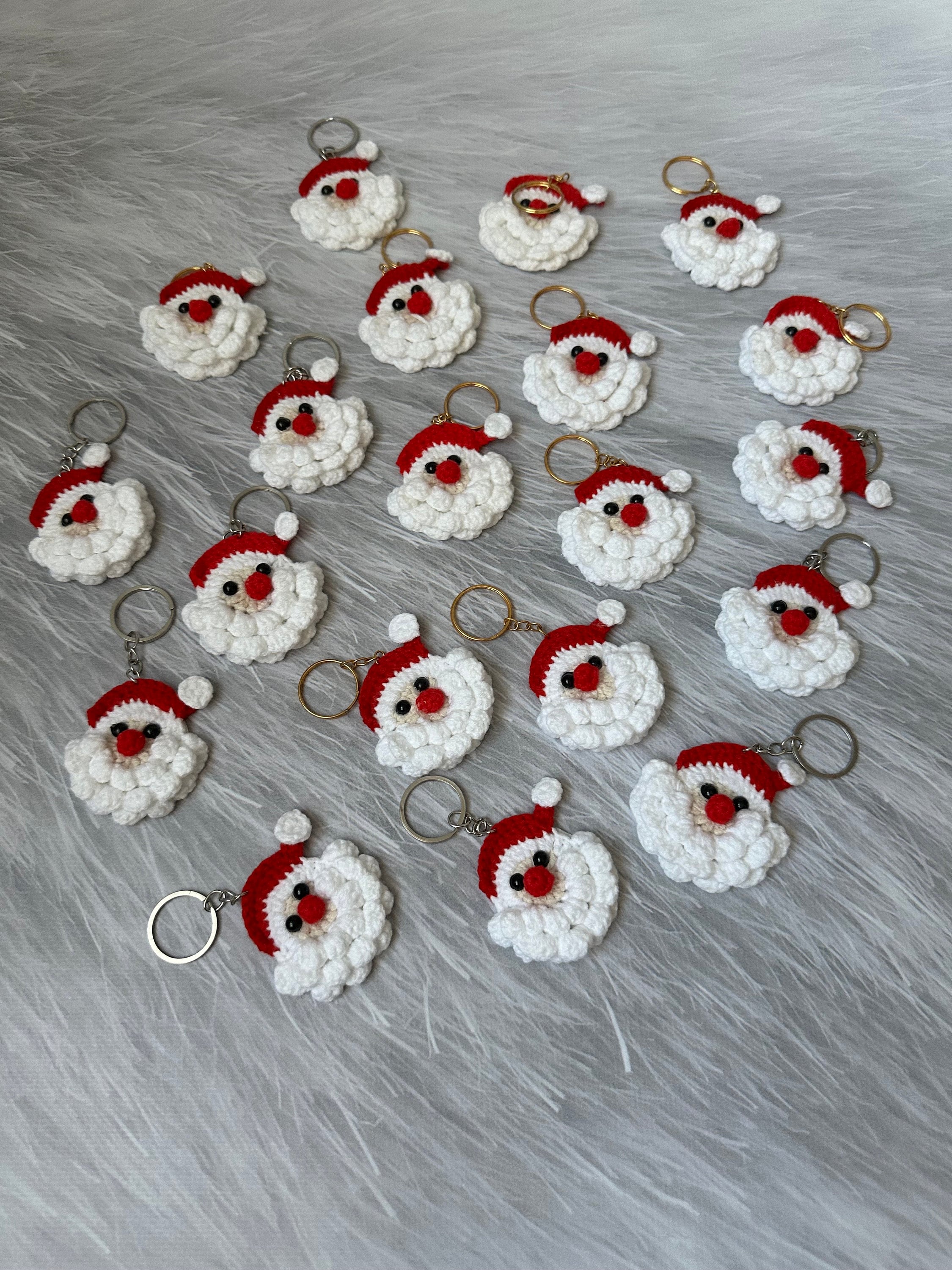 Santa Claus Keychain, Handmade Crochet Christmas Keychain, Knitted ...