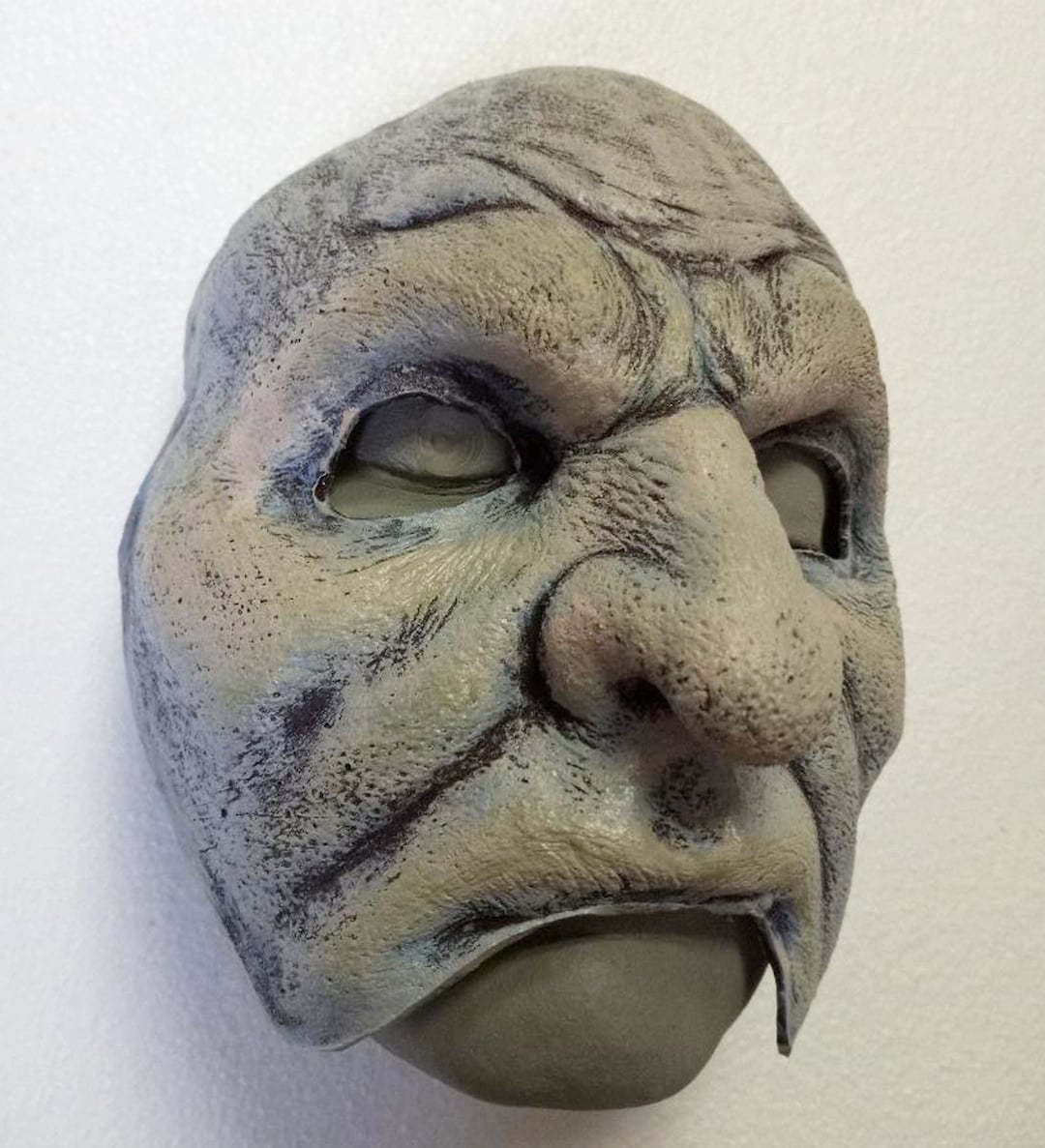 Demon Troll Leprechaun Scary Half Mask Halloween & Haunted Houses Easy ...