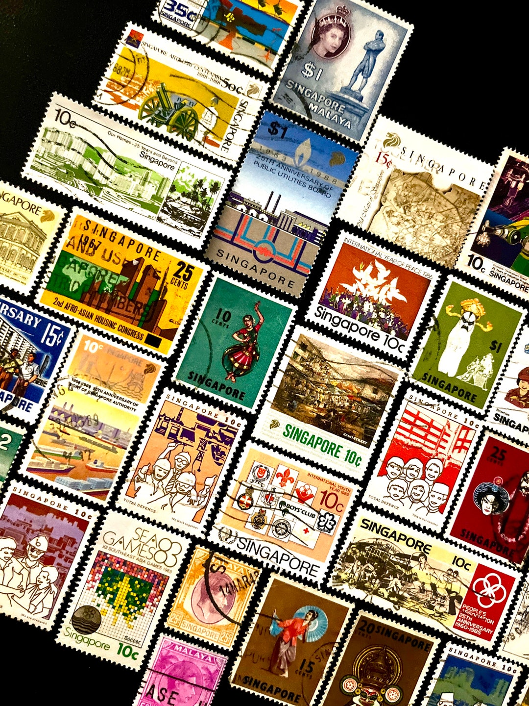 20 Stamp SINGAPORE Fun Pack // Lot of 20 Different Used Singaporean ...
