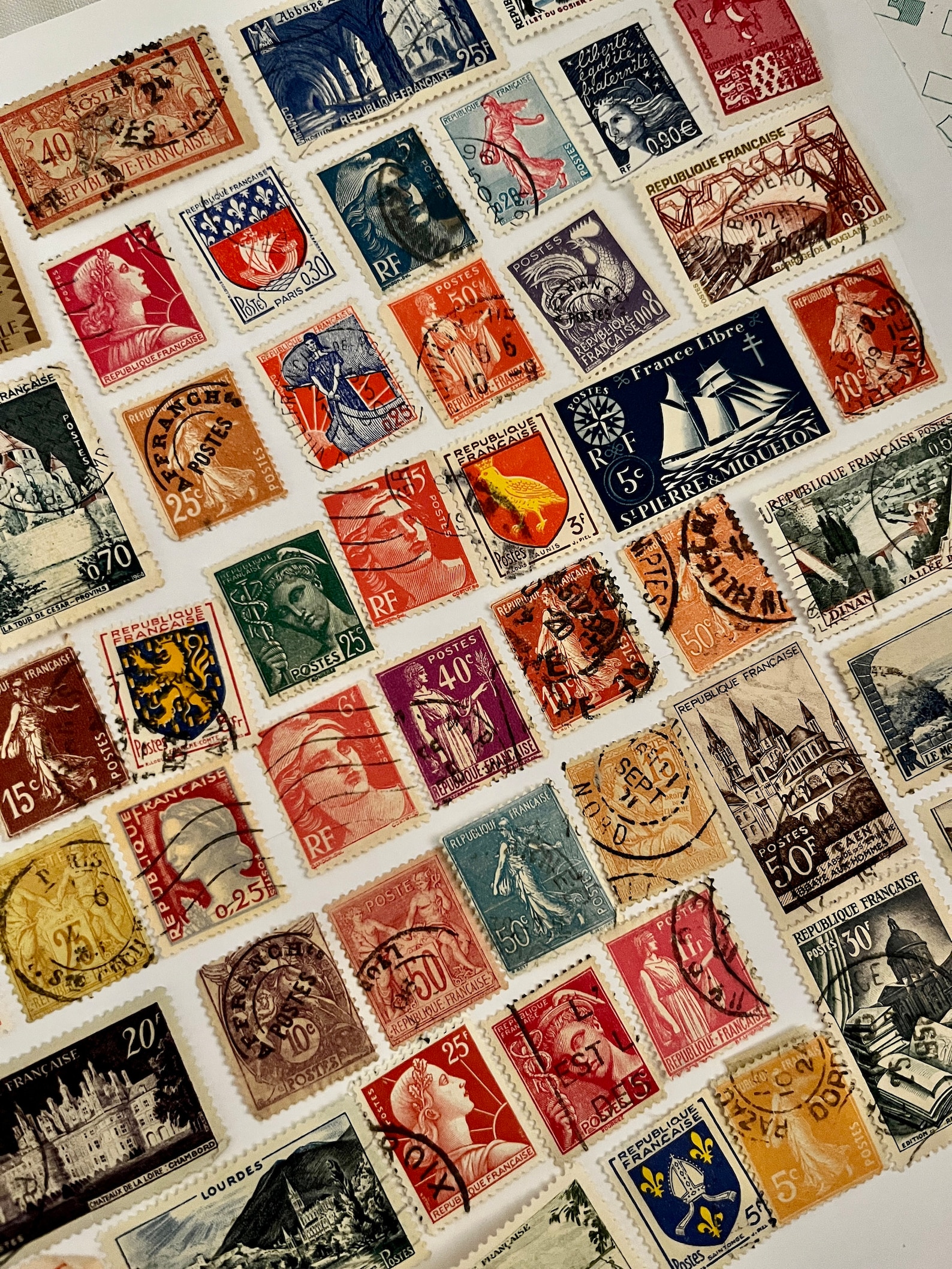 50 Stamp FRANCE & FRENCH COLONIES Fun Pack / Lot of 50 Different Random Used French Stamps ...