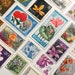 25 Stamp FLOWER POWER Fun Pack // Random Lot of 25 Premium World Floral ...