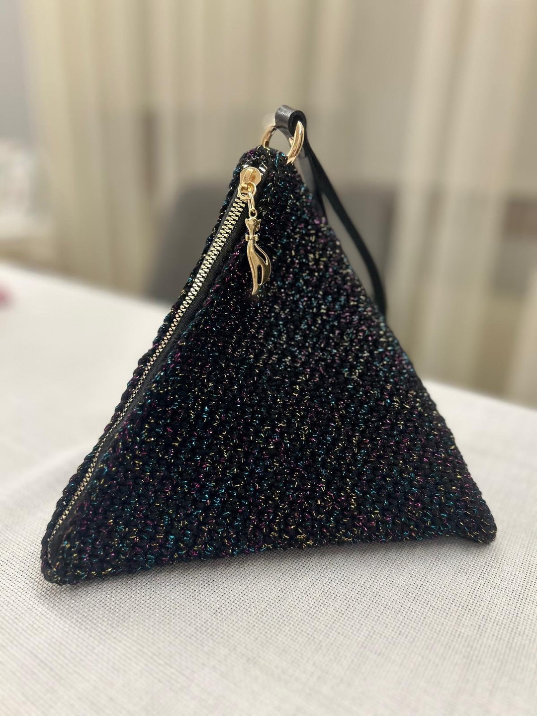 Pyramid Clutch Bag, Triangle Crochet Bag, Creative Crocheting, for ...