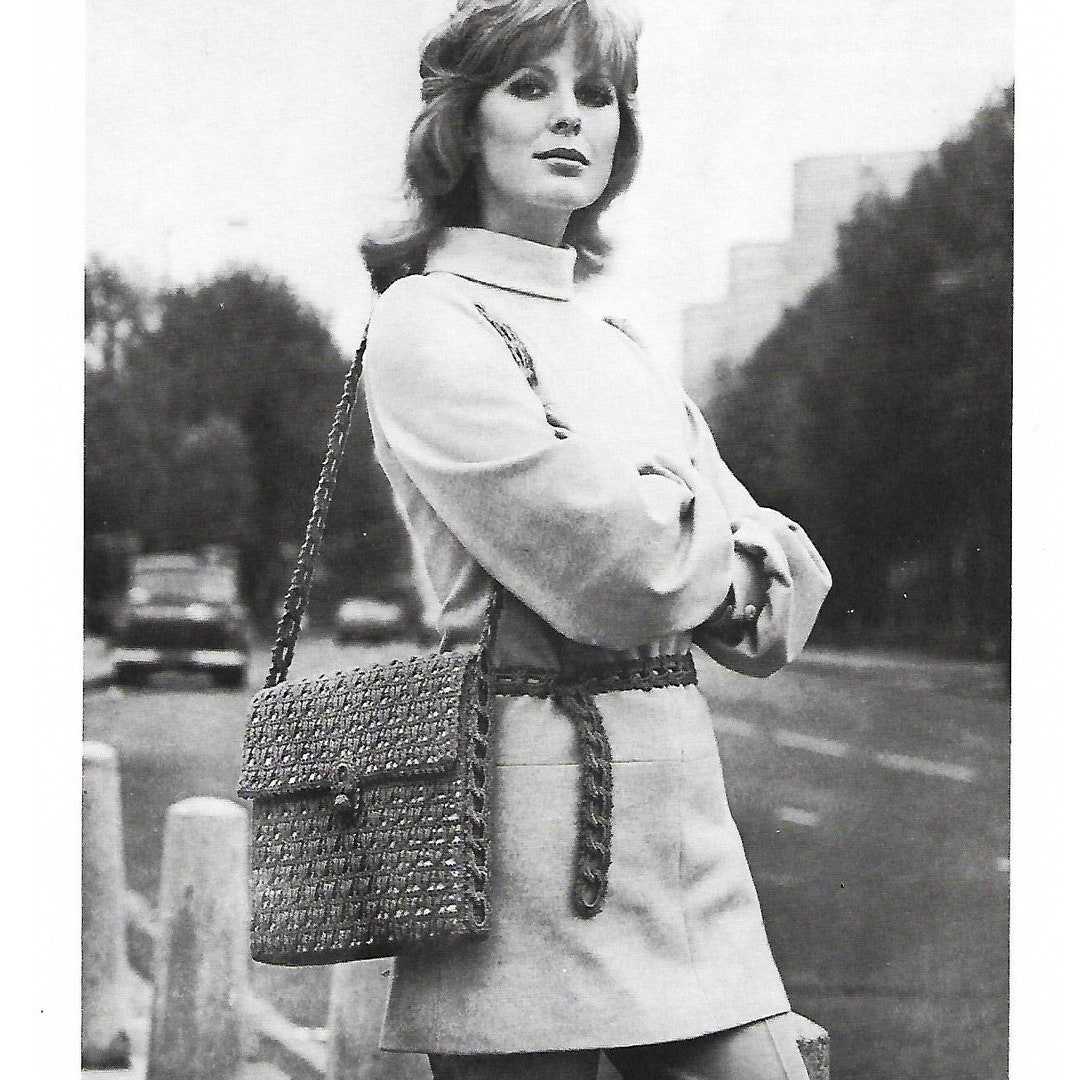 Vintage Crochet Pattern Granny Square Shoulder Bag Handbag Matching ...
