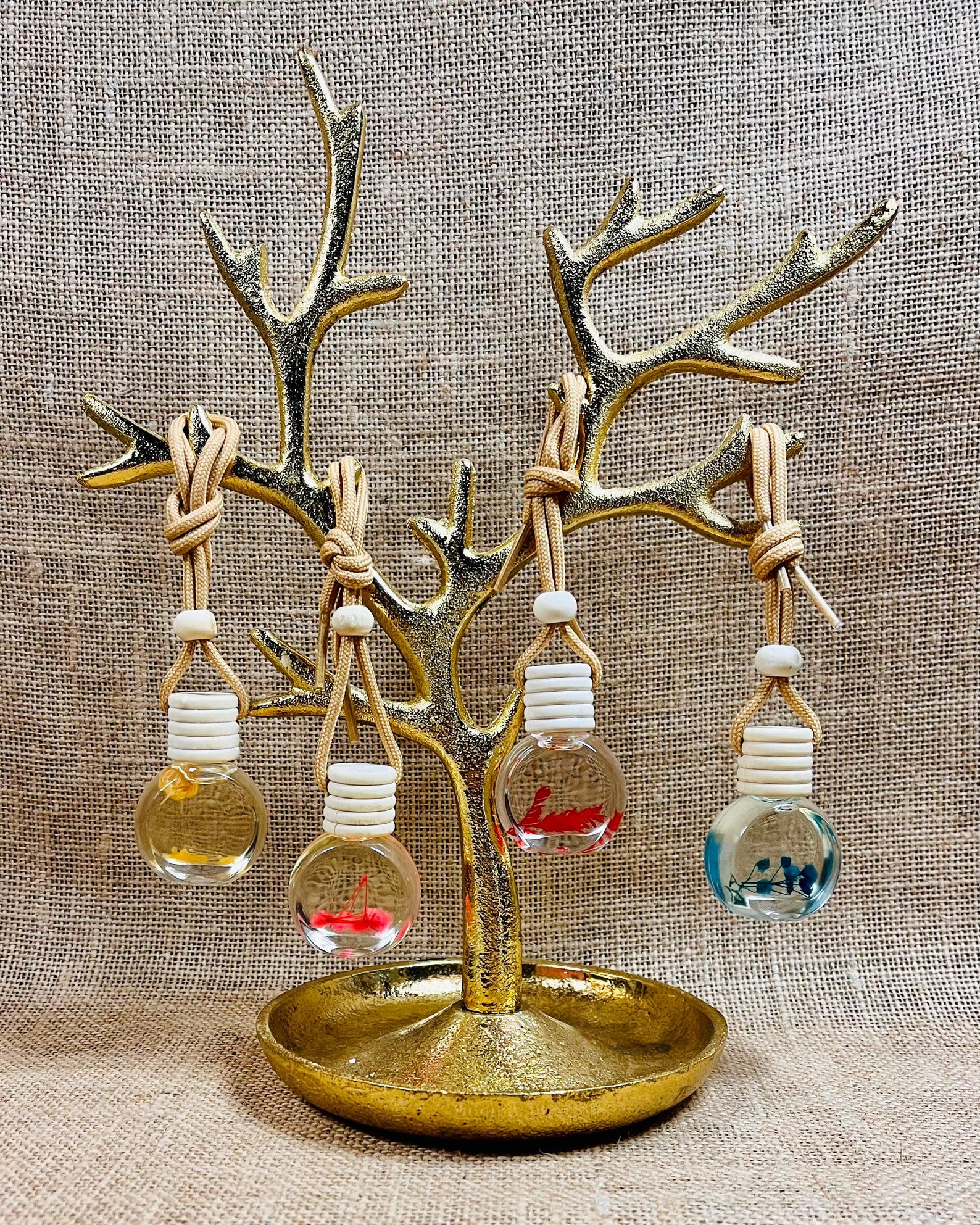 Botanical Hanging Car Diffuser, Cute Scented Car Accessories to Refresh ...