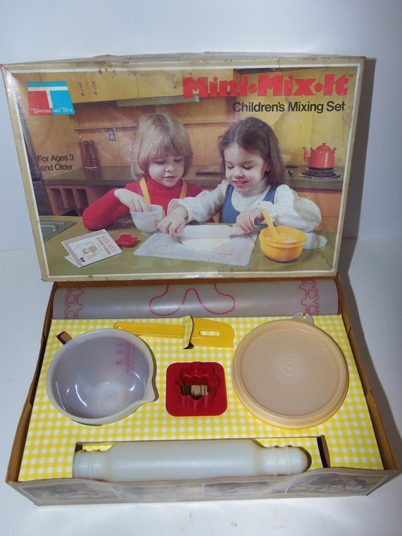 Vintage 1979 Tupperware Toys Mini Mix It Children's Mixing - Etsy