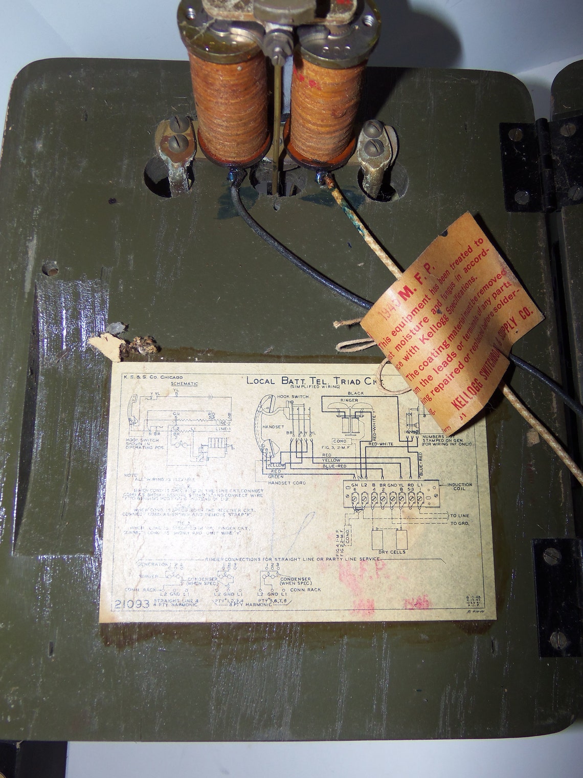 Antique WW2 US Navy Kellogg Switchboard Hand Crank Box Phone - Etsy