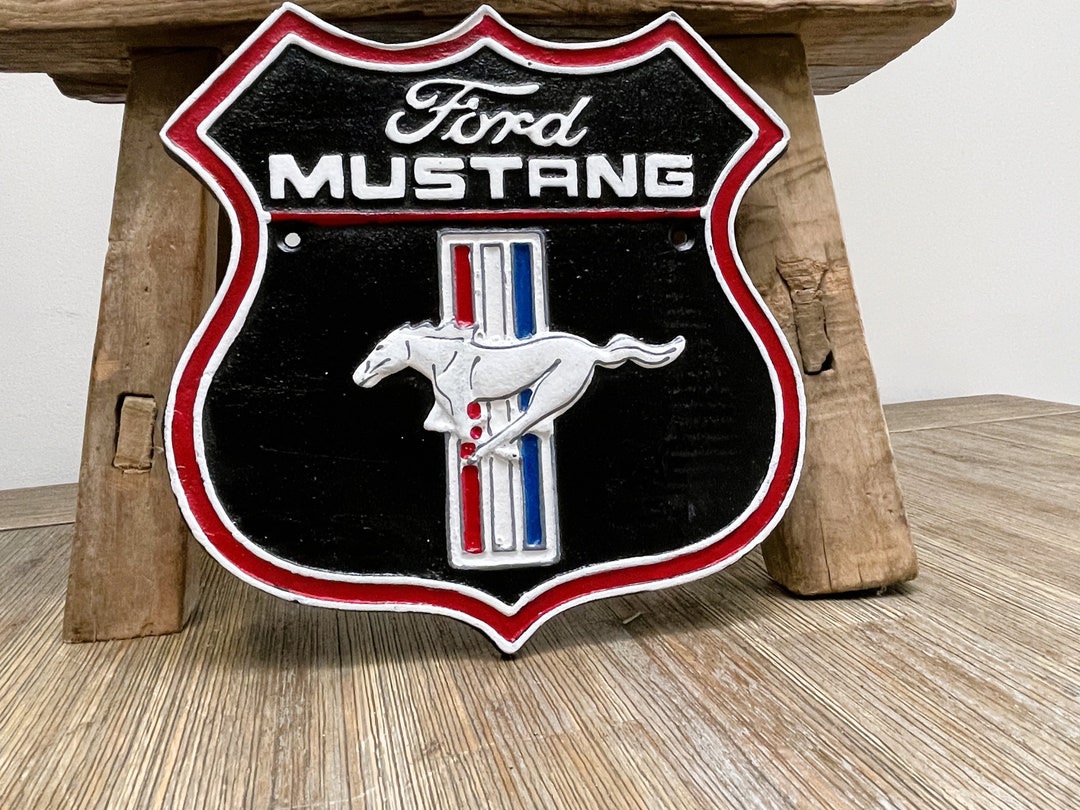 Belle enseigne en fonte - Ford Mustang - Marque automobile américaine ...