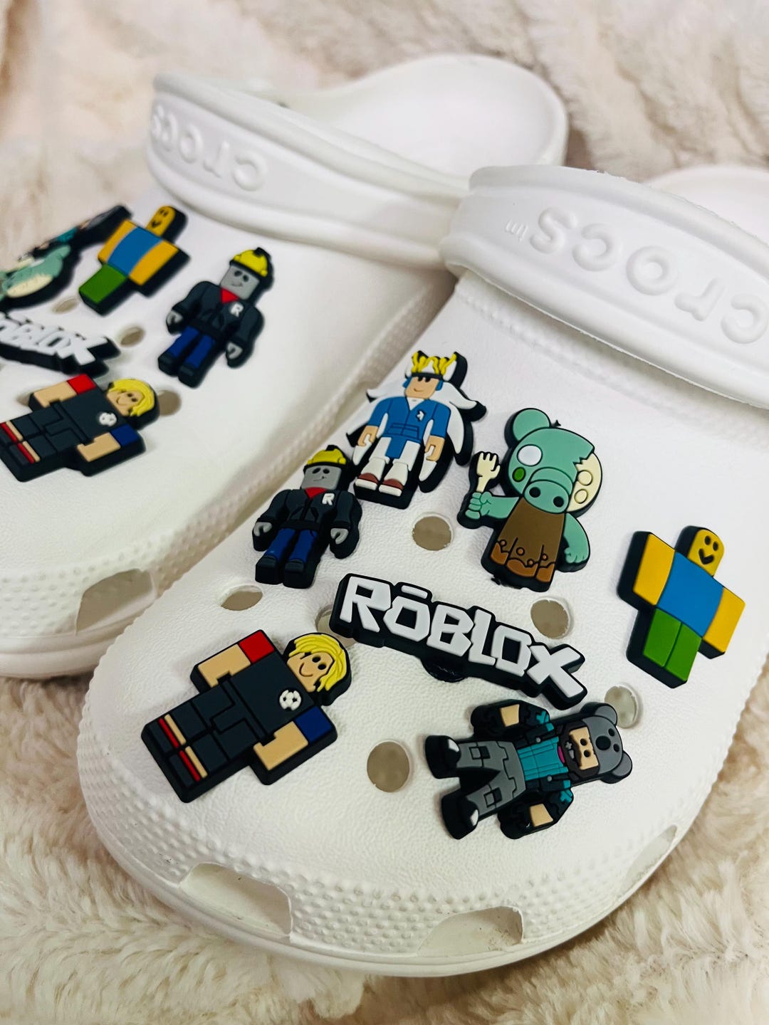 Roblox Gamer Shoe Charms (7 Piece Set) - Etsy