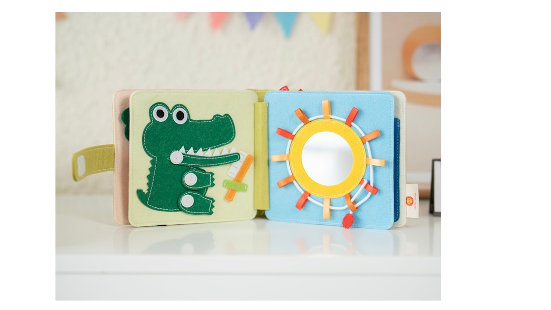 Mini Quiet Book for Toddler, Bear Quiet Book, Montessori Book Pretend ...