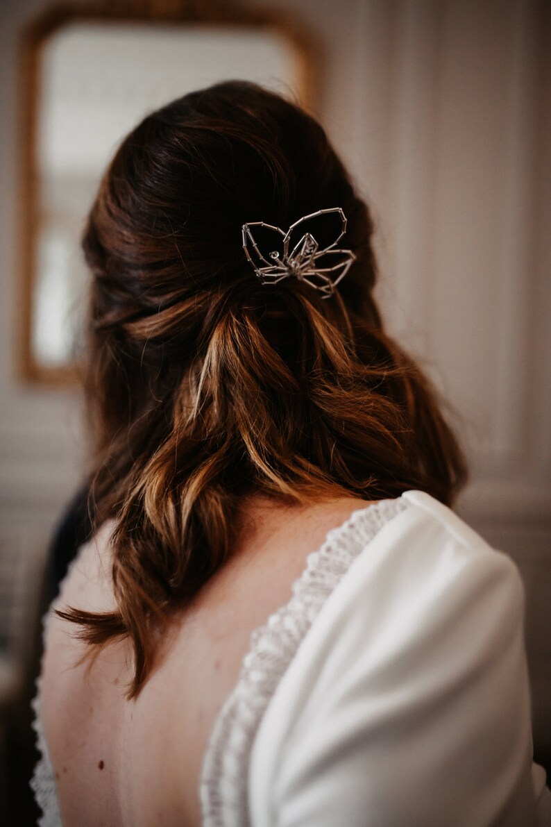 Minimal Modern Silver Leaf Hair Pins for Glamour City Bride - Etsy