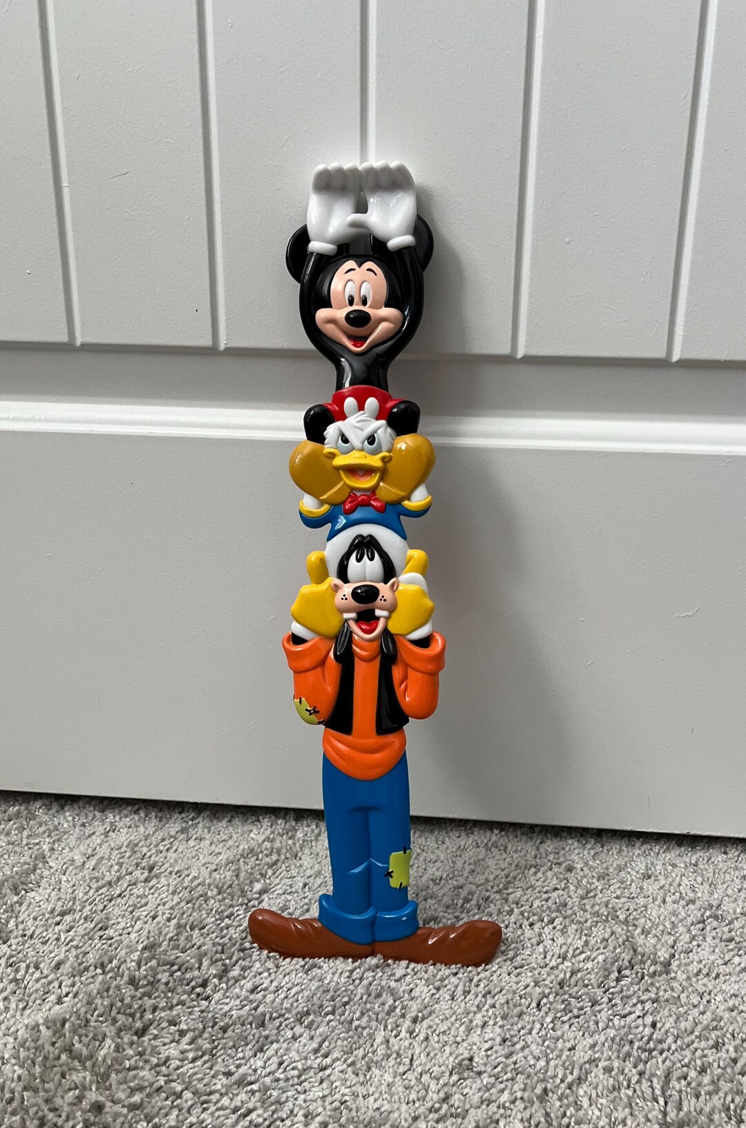 Vintage Walt Disney World Mickey Mouse, Donald Duck, and Goofy Back ...