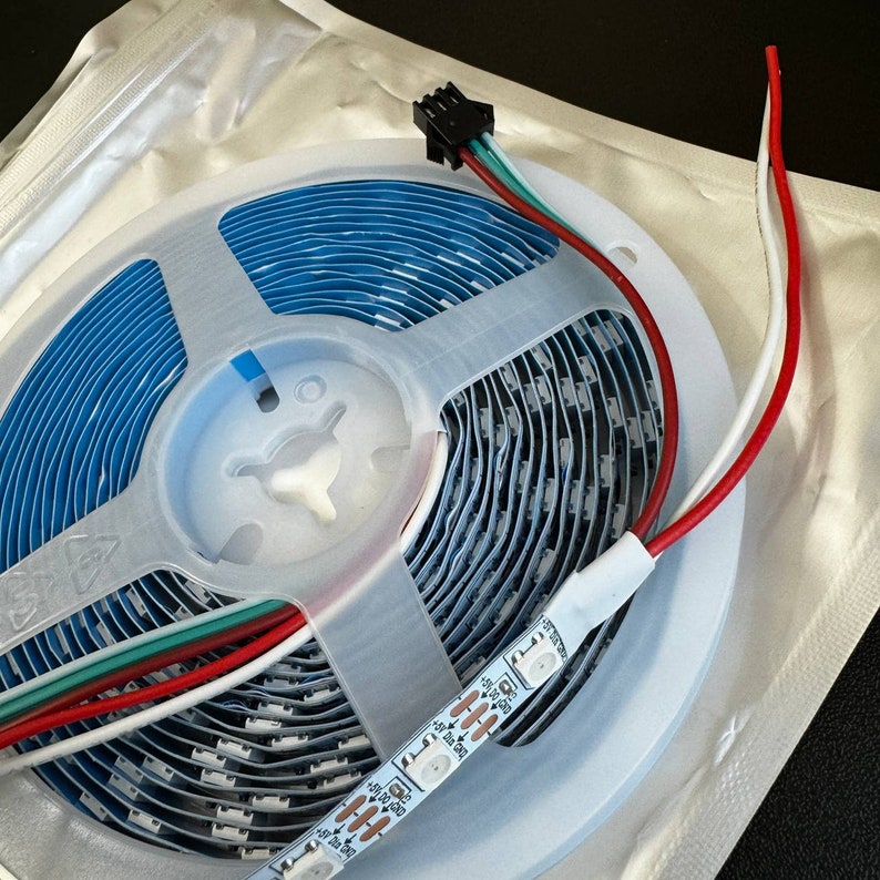 Led Strip Lights 196 Inch (5 Meter), RGB, USB, 60 Diodes per Meter ...