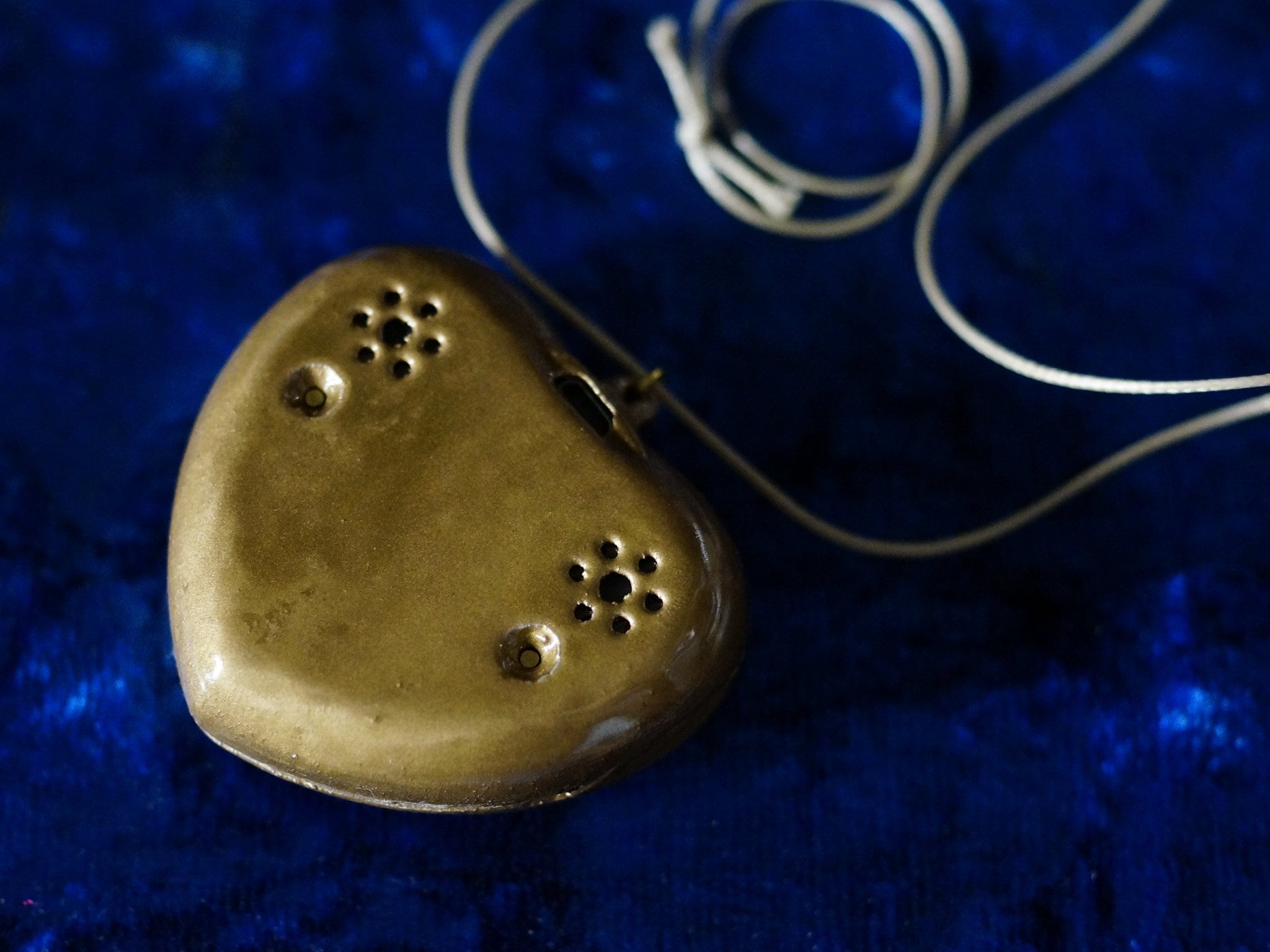 Undertale Cosplay Heart Locket Electronic Music Box ANY Song Ring Box ...