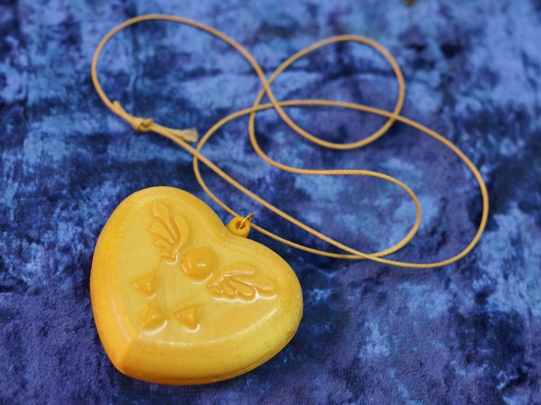 Undertale Cosplay Heart Locket Electronic Music Box ANY Song Ring Box ...