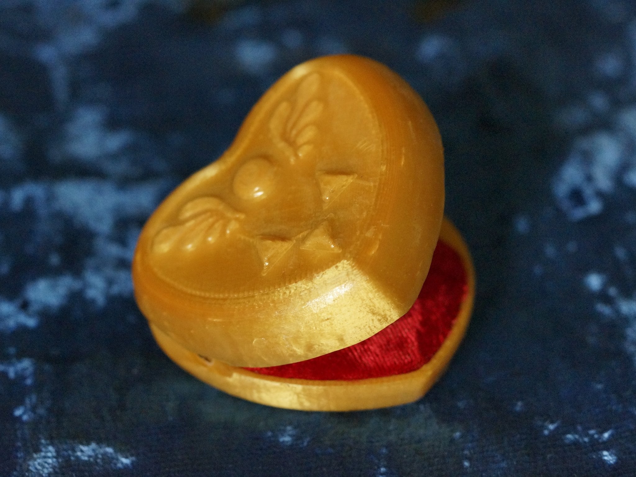 Undertale Cosplay Heart Locket Electronic Music Box ANY Song Ring Box ...