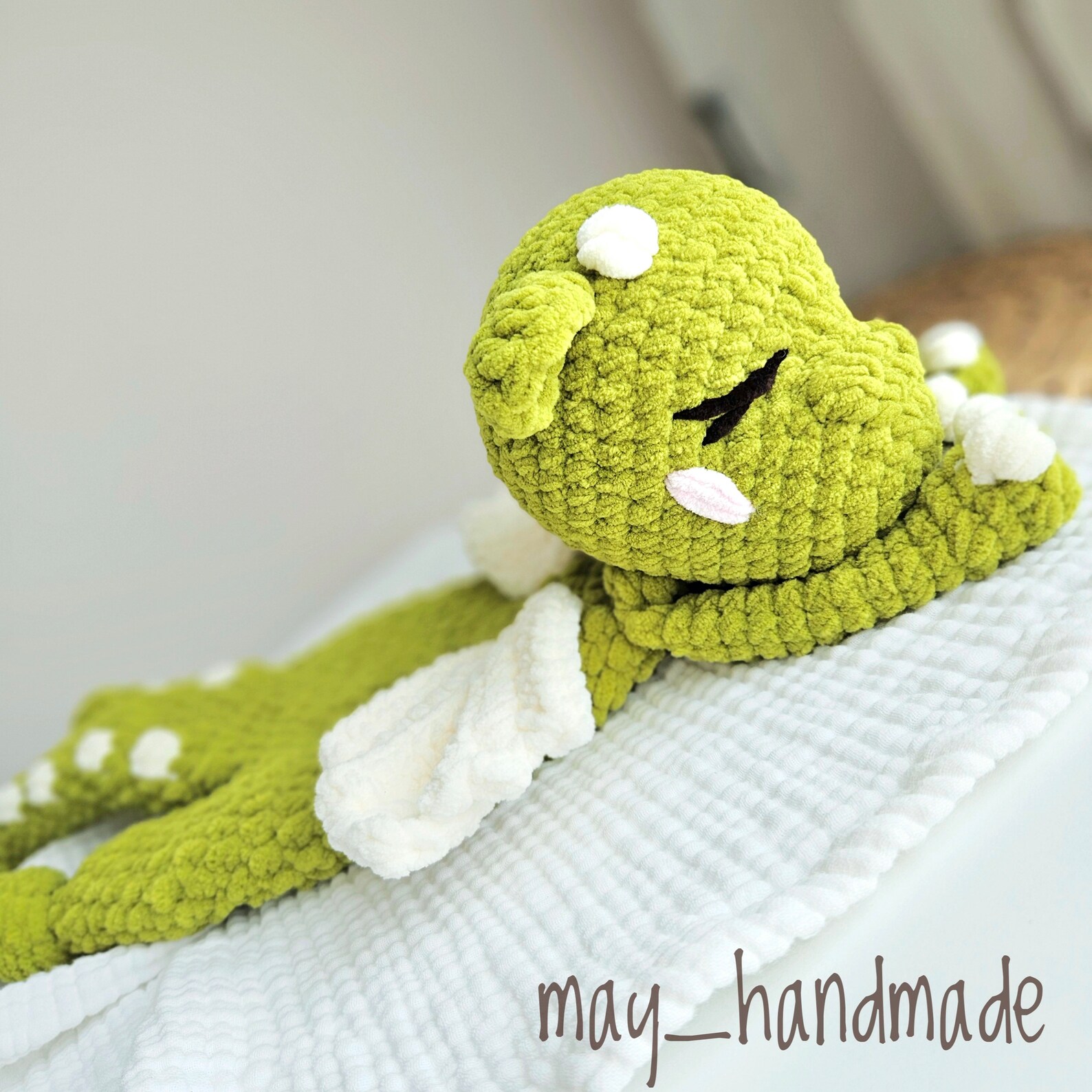 DRAGON Lovey Blanket, Dragon Snuggler, Nursery Decor, Baby Shower Gift ...