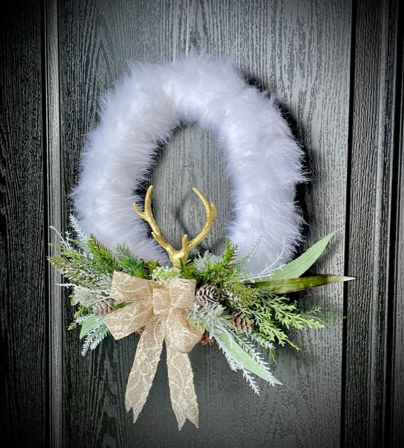 Rustic Glam Wreath, Antler Wreath, Faux Fur Wreath, Fluffy White Winter ...