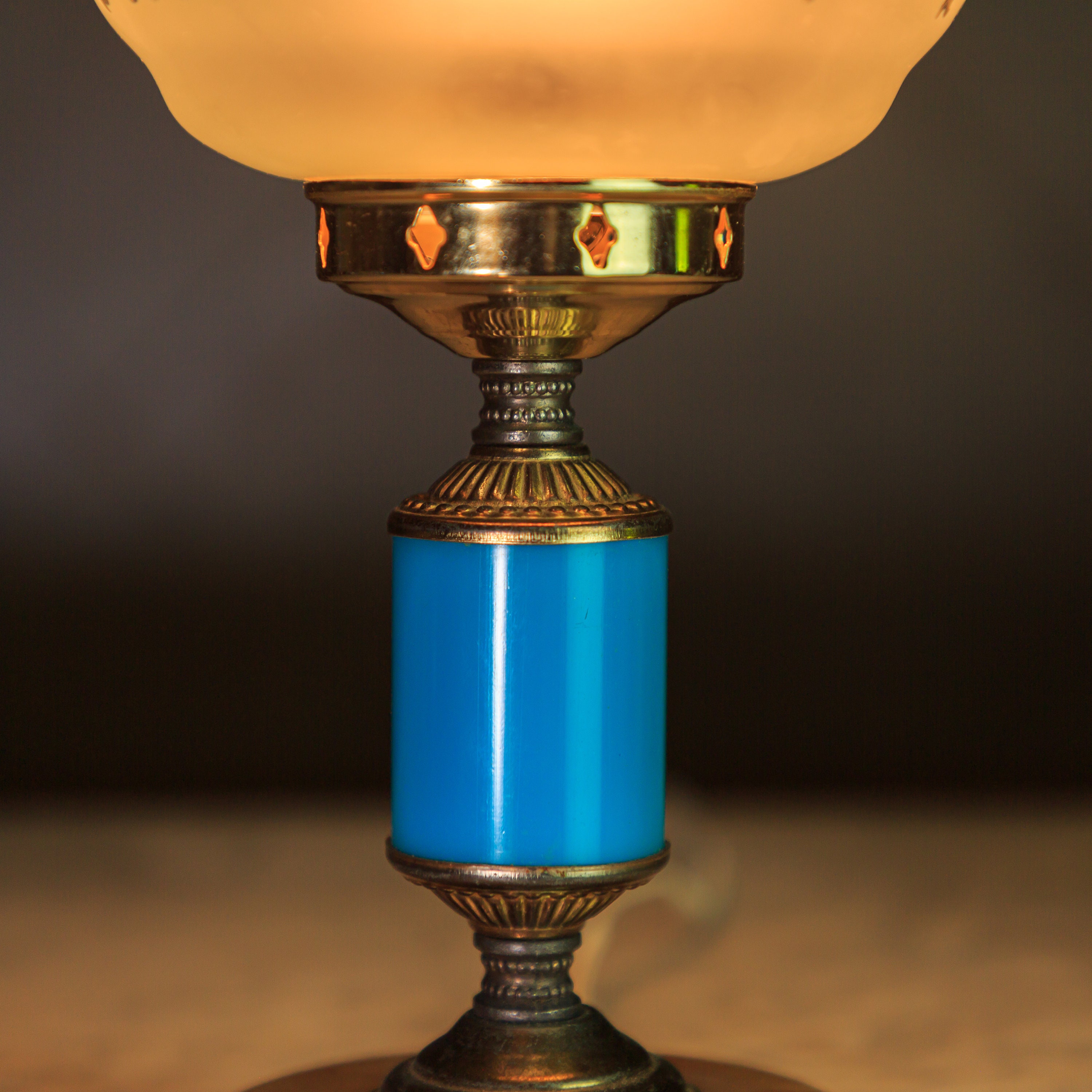 Vintage Spanish Table Lamp on a Marble Base. - Etsy