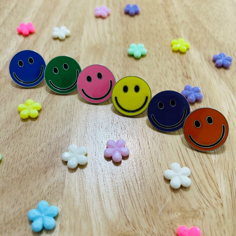 Smile Face Enamel Pin Happy Face Pushback Pin Colorful - Etsy