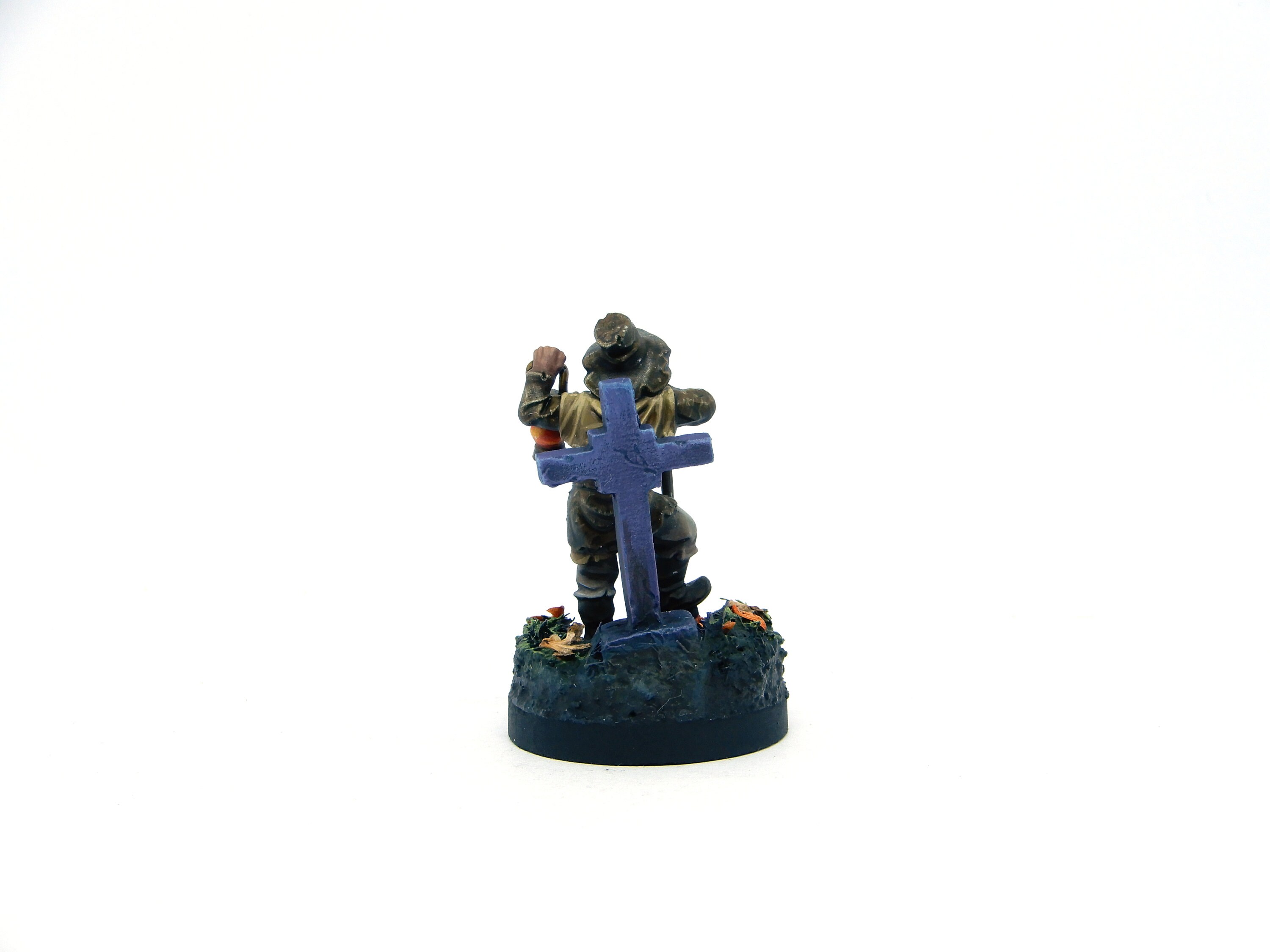 Hand Painted Grave Digger Miniature for Dungeons & Dragons, Pathfinder ...