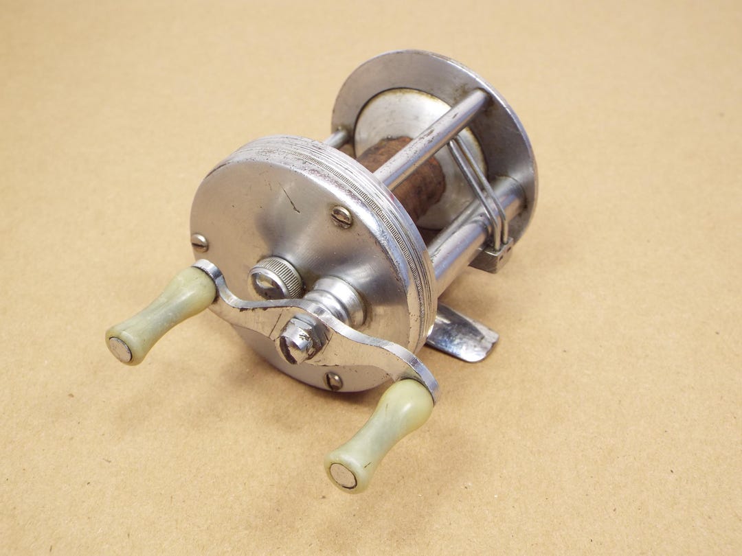 Bronson Lashless Model No.1700 Vintage Bait Casting Fishing Reel - Etsy